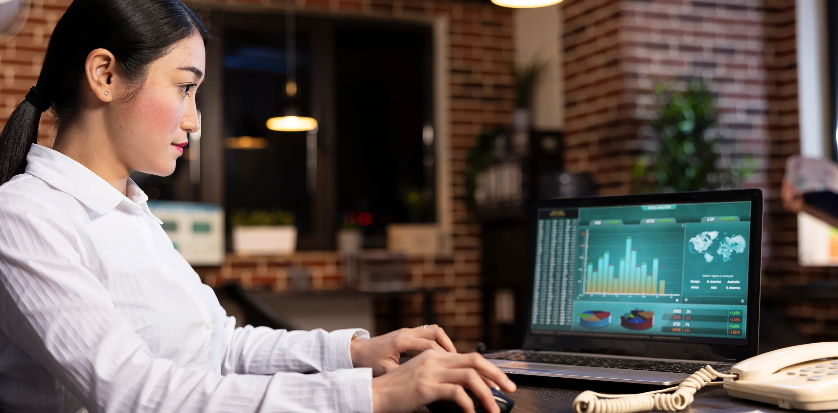 Hotel Data Analytics: 2025 Guide for Smarter Decisions